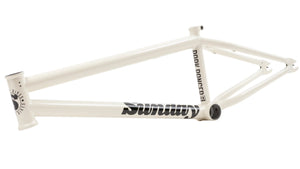 Sunday Park Ranger Frame (19.75 - 21") – FlatSociety